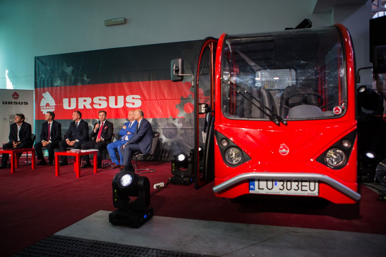 Dostawczy Ursus z elektrycznym silnikiem a nawet napędem 4x4