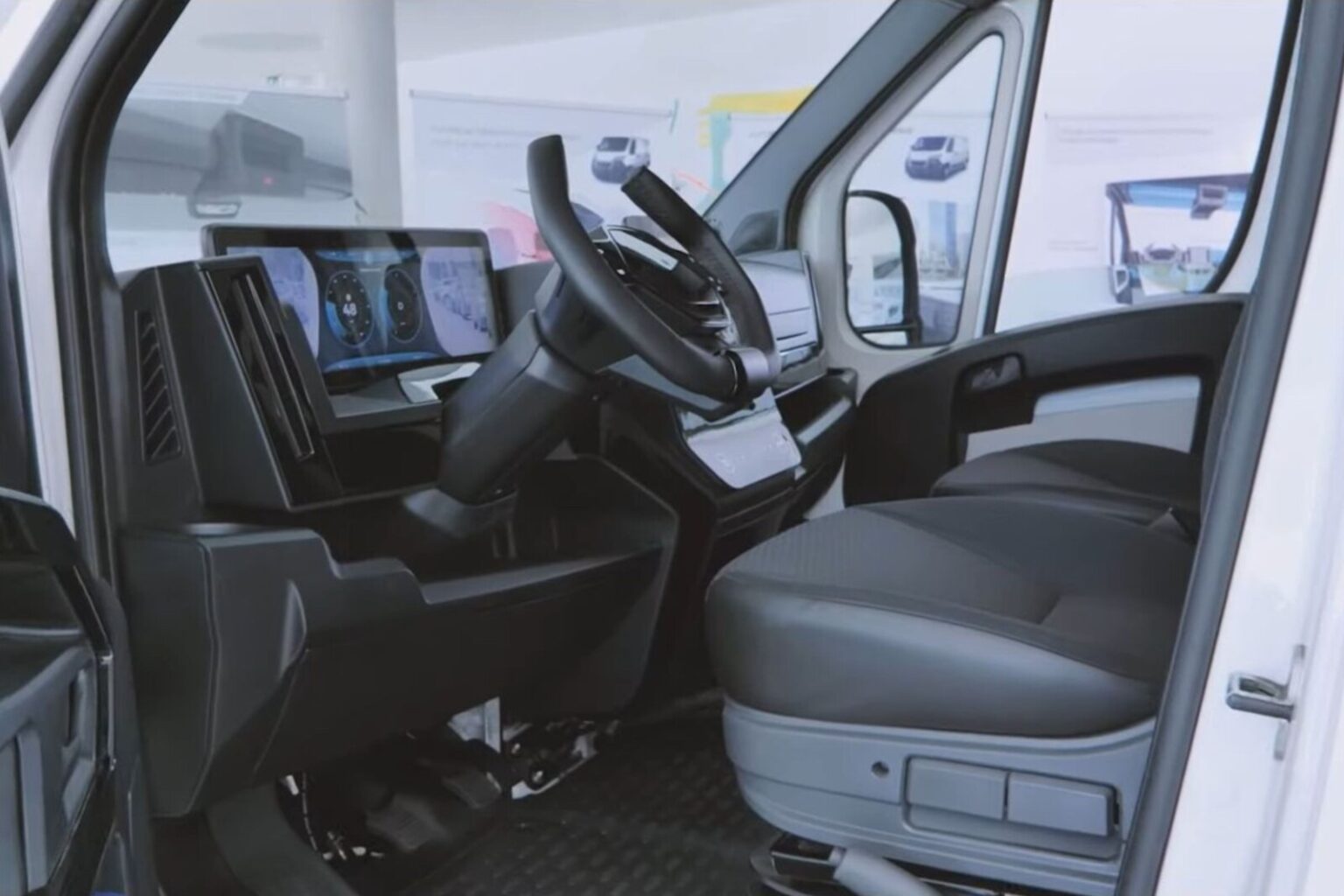 Składany wolant i 20-calowy zestaw wskaźników dla Boxera X250